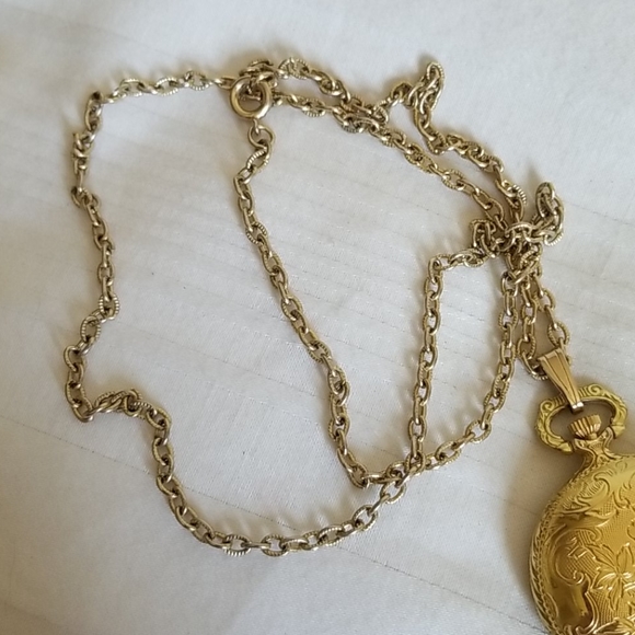sutton | Accessories | Vintage Sutton Gold Floral Etched Pocket Watch ...